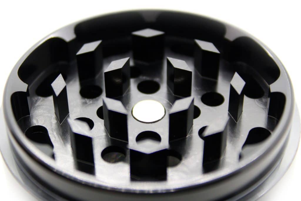 Trees V4 63mm 4-Piece Weed Grinder with Kief Catcher
